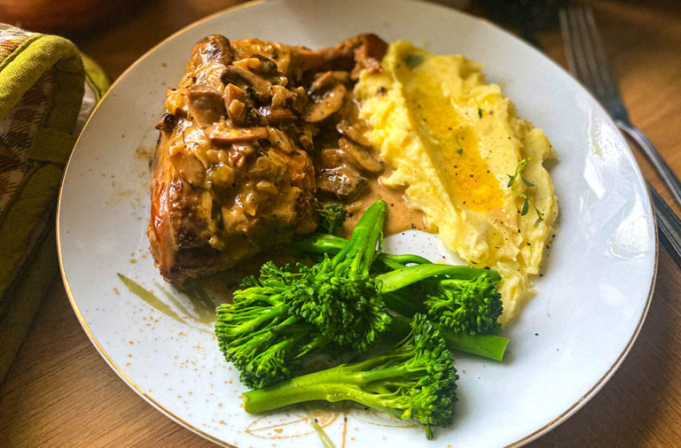 Creamy Garlic Mushroom Chicken | with Truffle oil